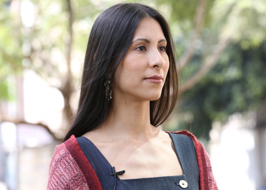 Charla con Elisa Carrillo Cabrera